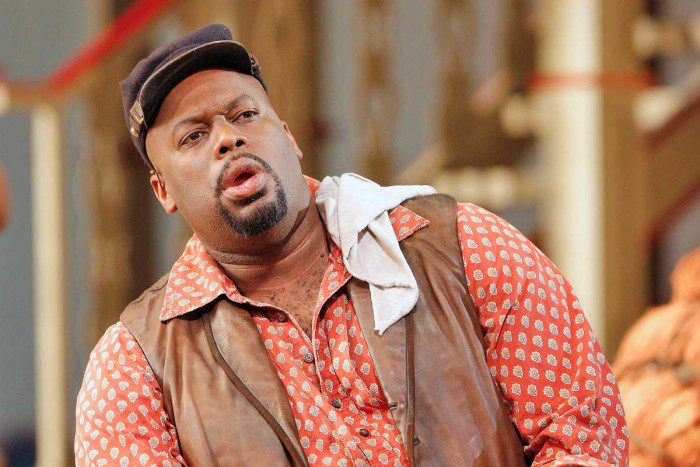 Morris Robinson – Official Website of bass Morris Robinson