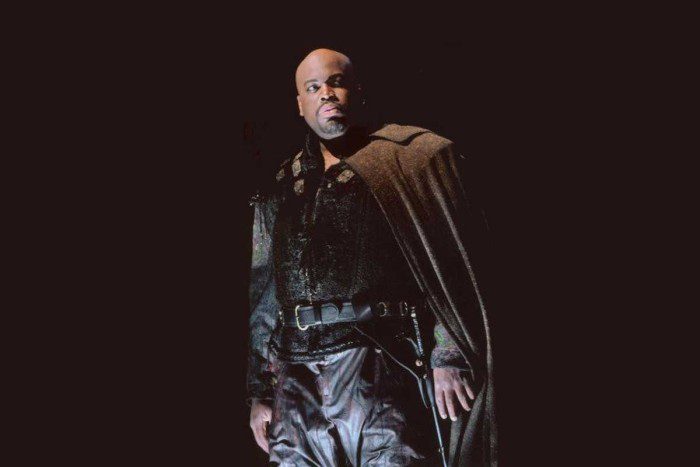 Morris Robinson – Official Website of bass Morris Robinson